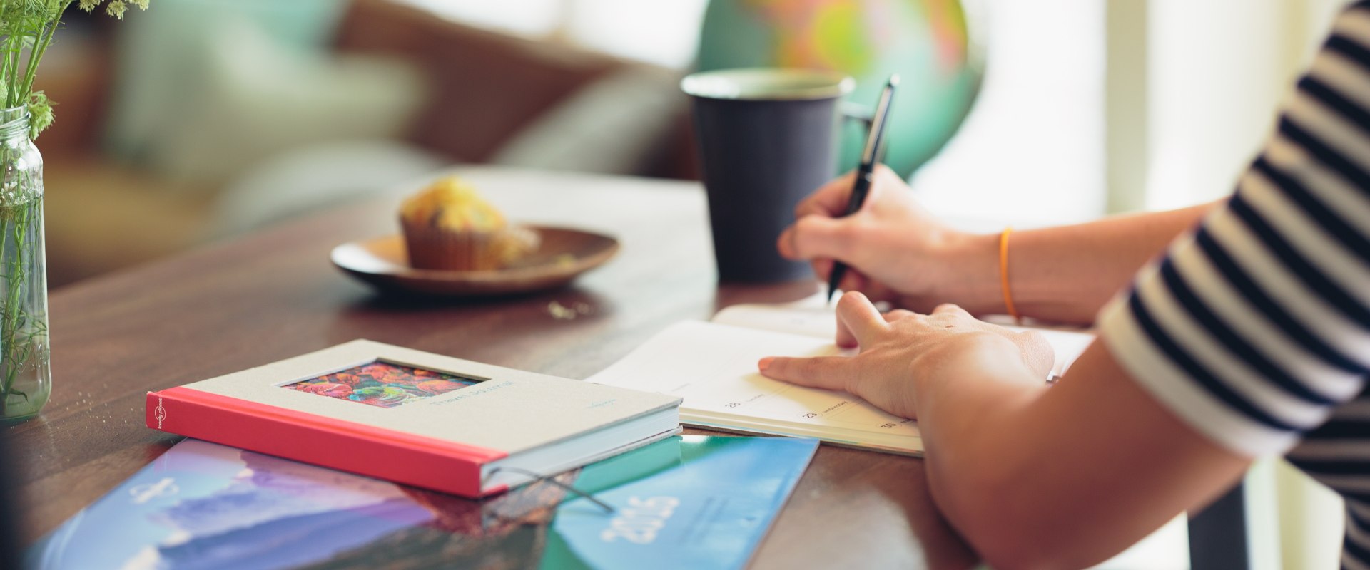 6 Incredible Benefits of Keeping a Daily Journal